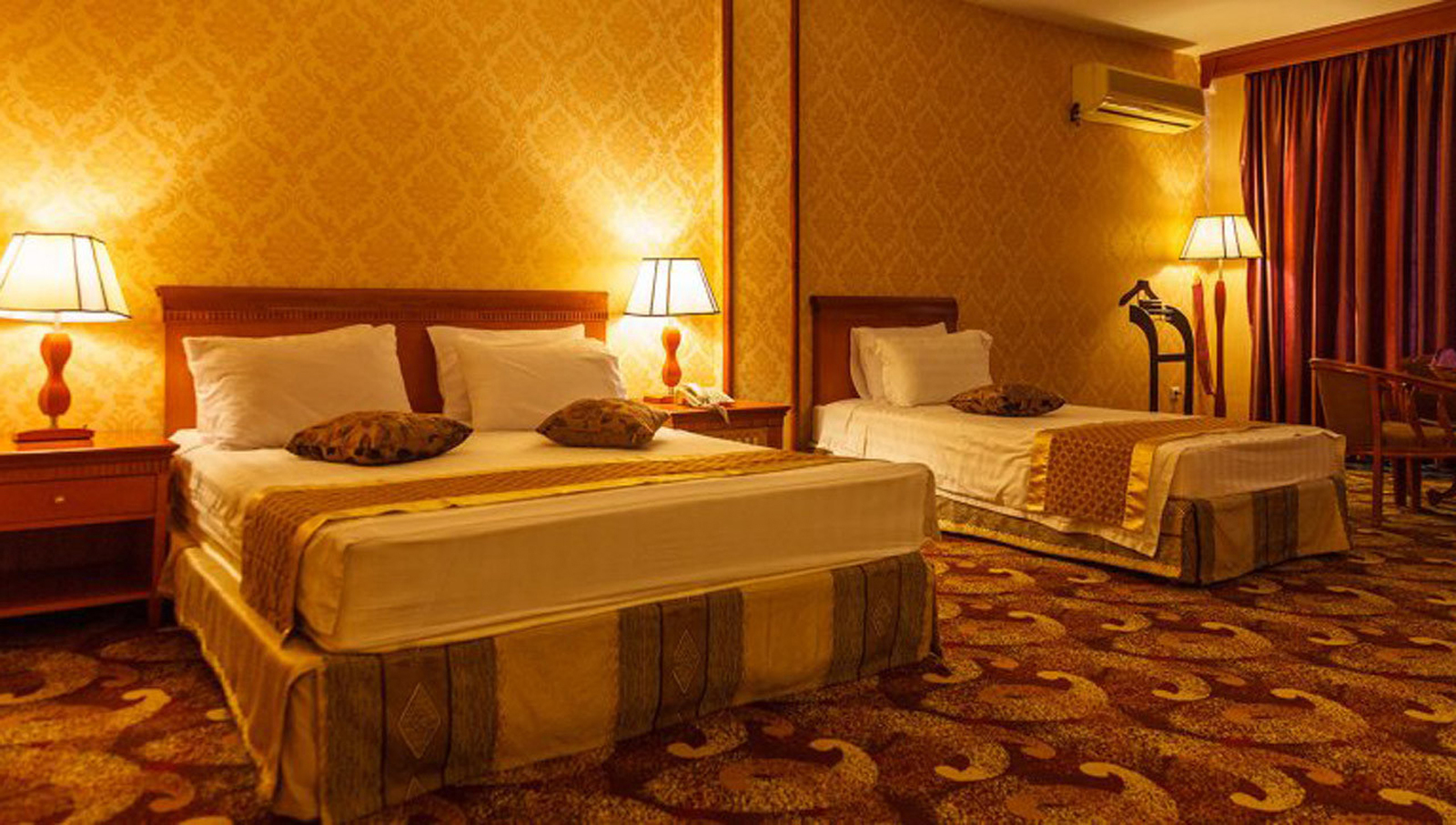 Book Parmis Hotel in Kish - Best Price Guarantee | 1stQuest