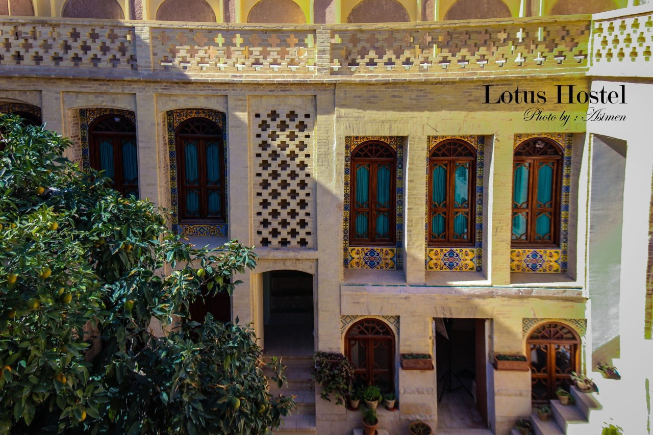 Book Lotus Guest House in Shiraz - Best Price Guarantee | 1stQuest