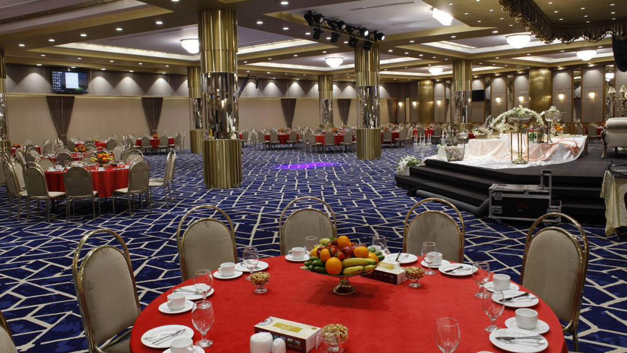 Book Tabriz El Goli Pars Hotel in Tabriz - Best Price Guarantee | 1stQuest